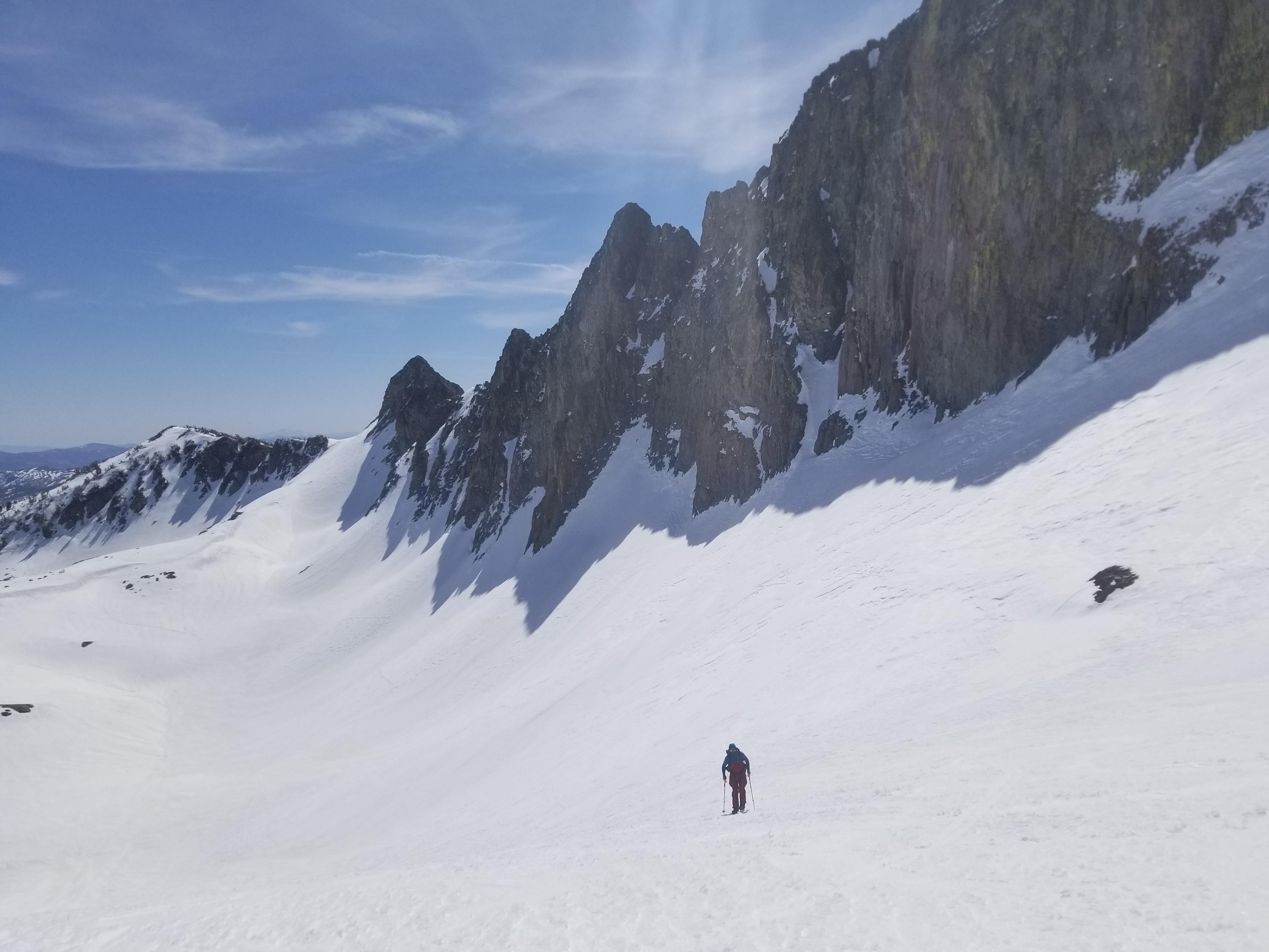 Corn harvesting in the Sierra | Scrolller