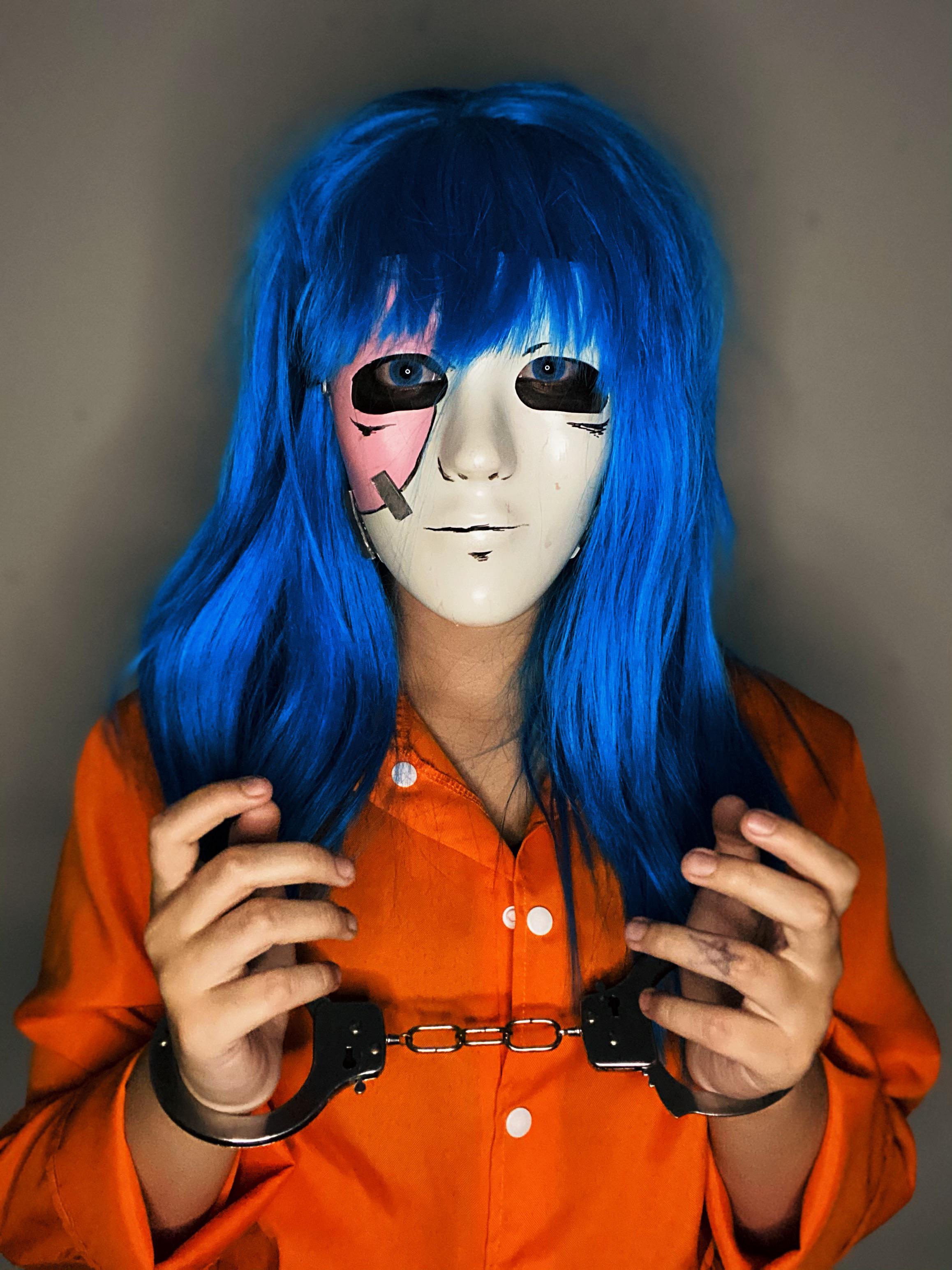 Cosplayed Sal in the prison suit for the first time since 2019! Felt good to be back behind the ...