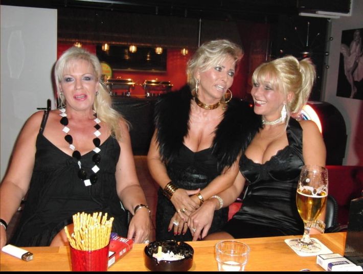 On the prowl | Scrolller