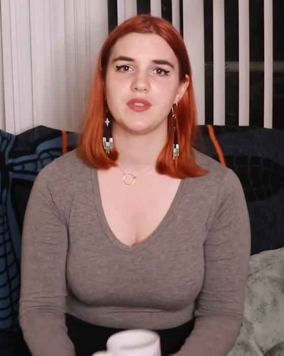 Couldn't stop staring during Sarah Z's last video | Scrolller