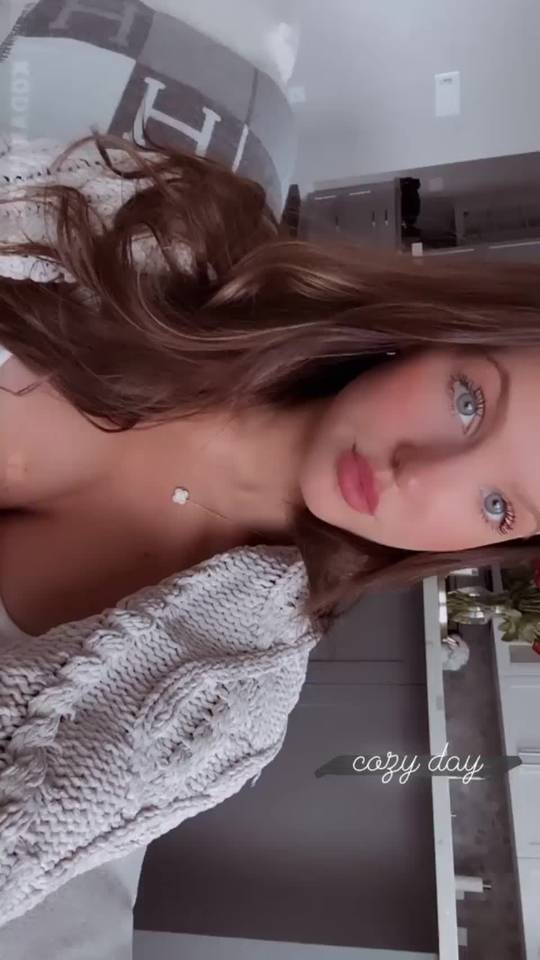 Cozy Day | Scrolller