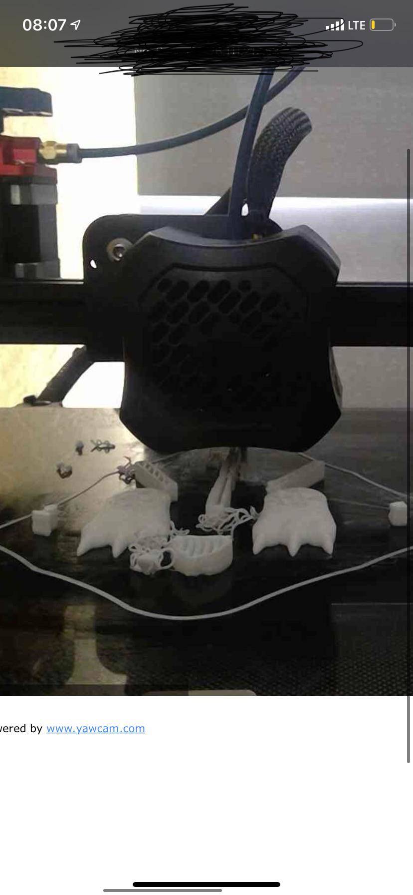 Cracking and stringing after changing filament | Scrolller