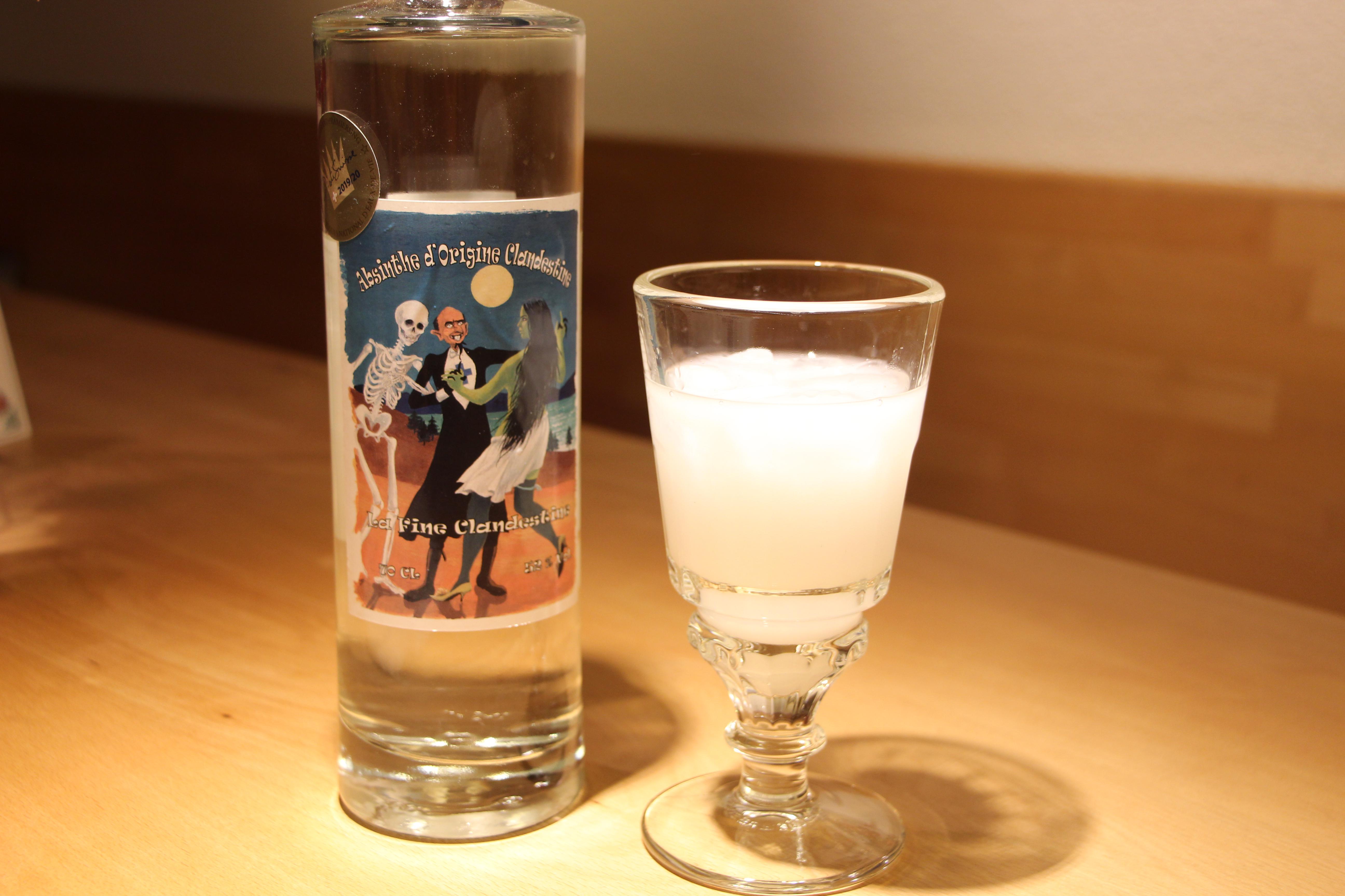 creamy louche - La Clandestine, Distillerie Racine, Môtiers NE | Scrolller