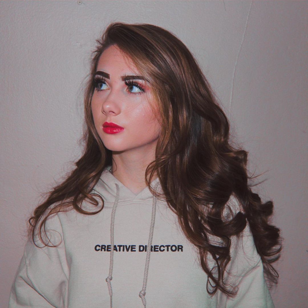 Creative Director | Scrolller