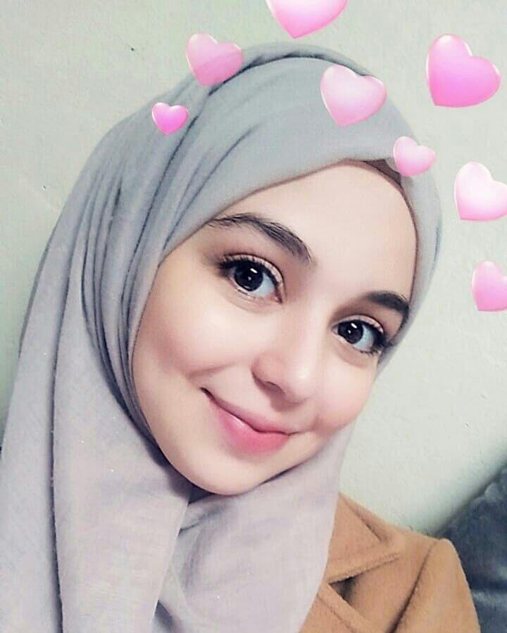 Cuck wanted me to expose their Turkish sister. Dm me to expose ur mom like this. | Scrolller