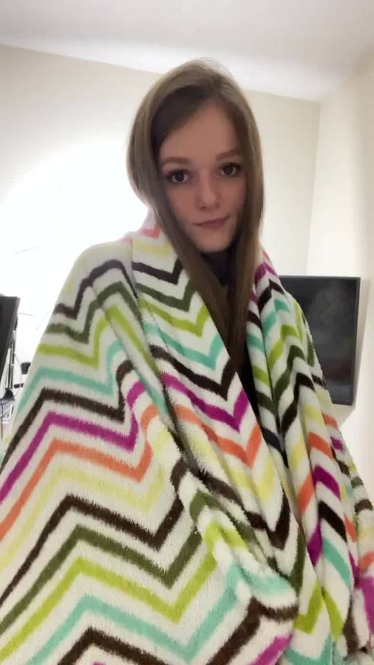 Go follow u/fiona_aaa for more 🔥 videos | Scrolller