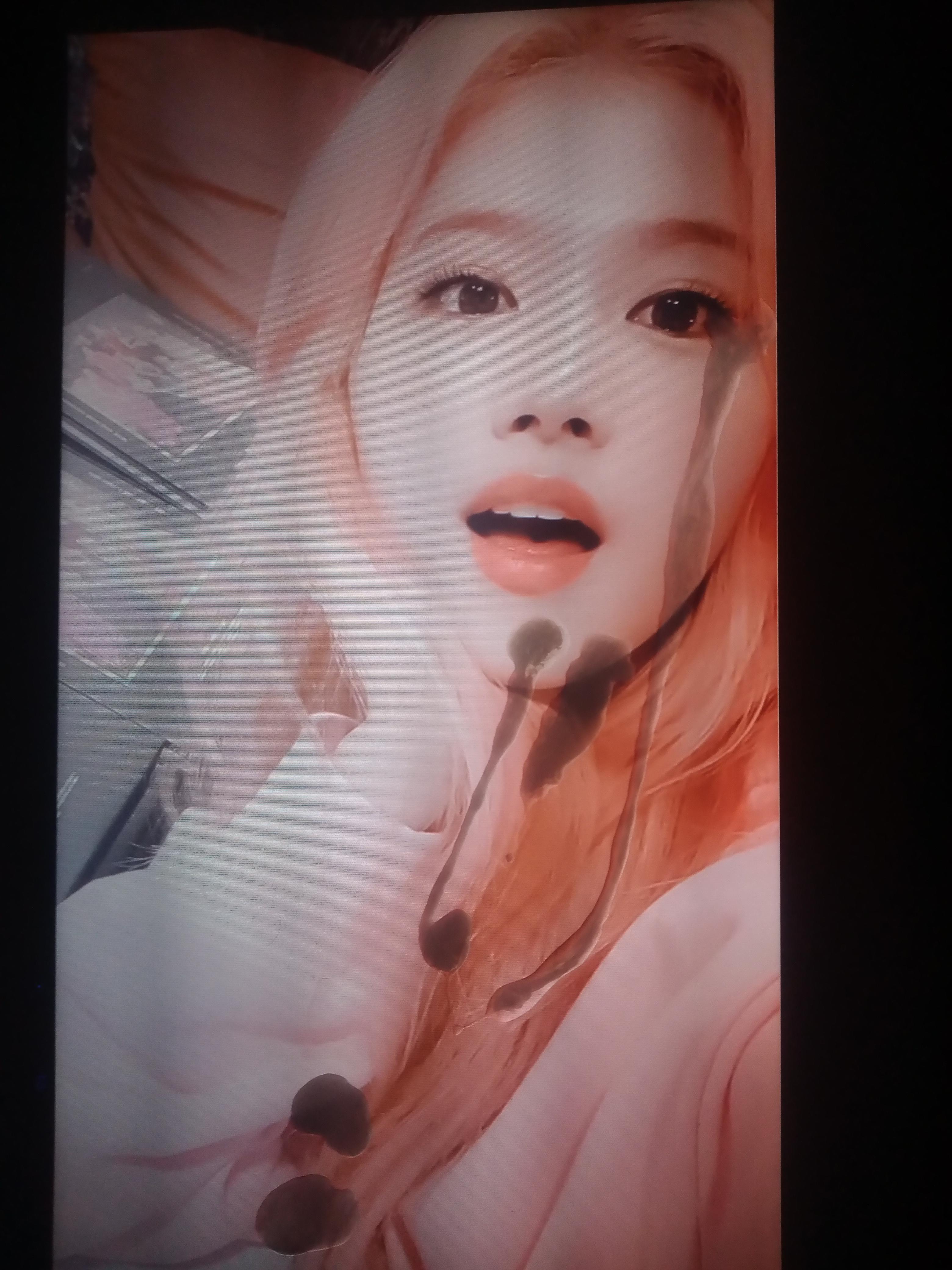 Cum tribute Twice Sana | Scrolller