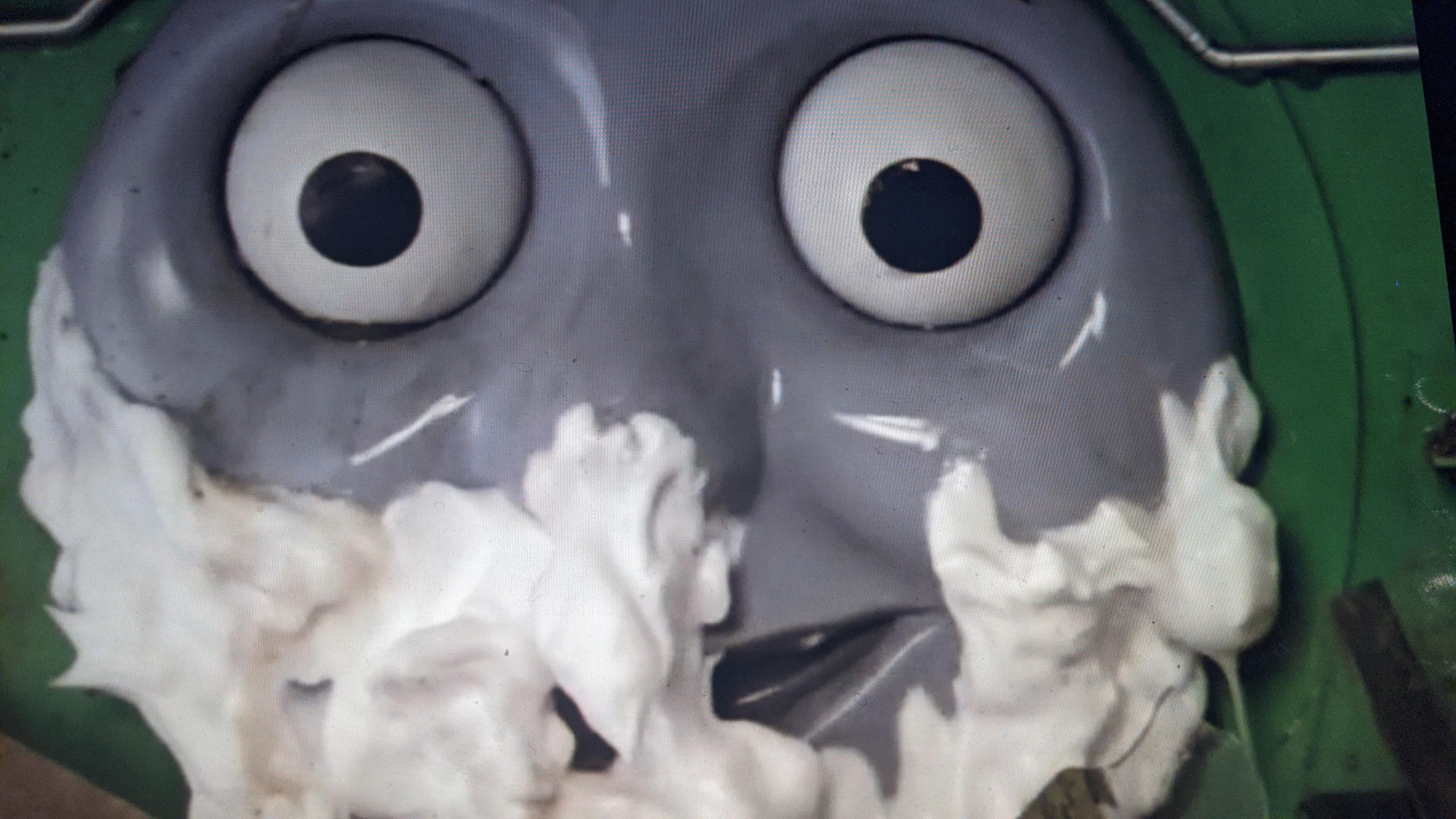 Cursed_creamy train | Scrolller