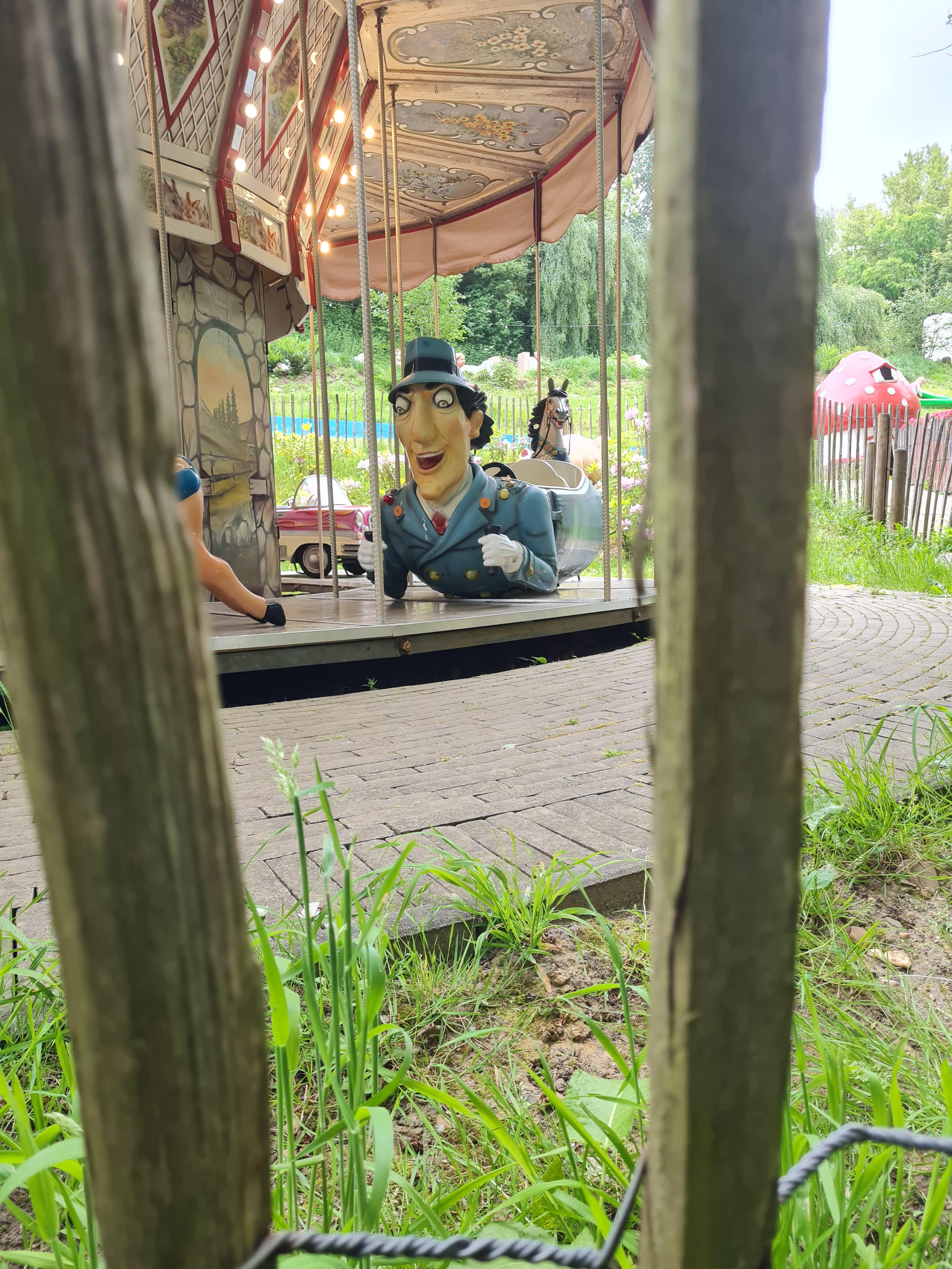 Cursed Inpector Gadget | Scrolller