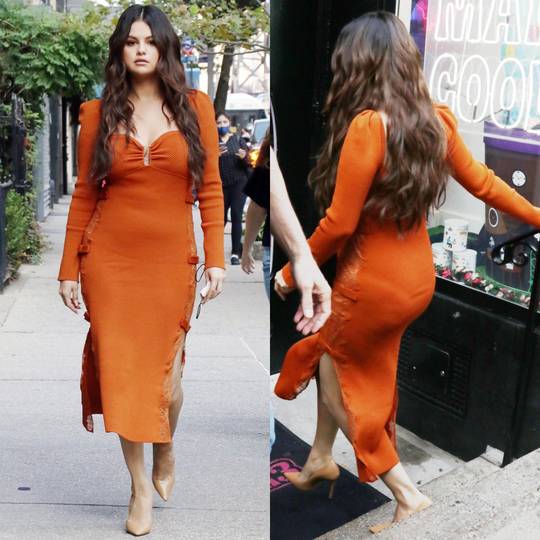 Curvy in orange | Scrolller