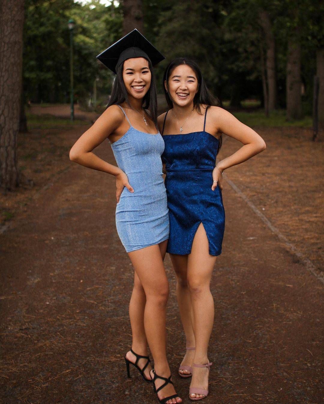 Cute Asian Duo | Scrolller