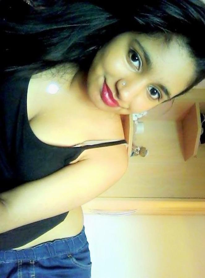 CUTE DESI INDIAN GF TEASING PICS SET, ️ ️ ️ ️ ️ ️link download all HD | Scrolller