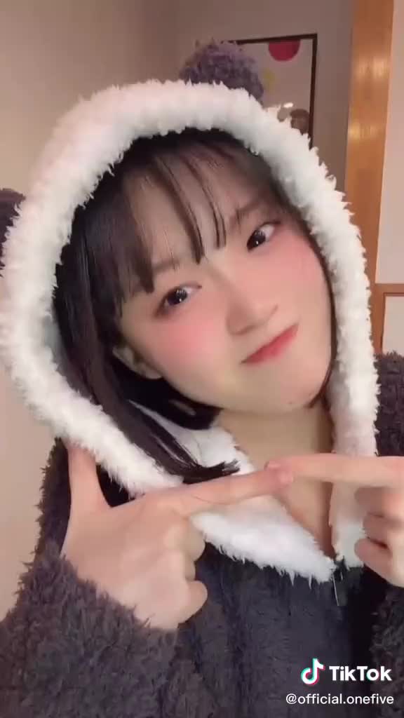 Cute Panda Dance | Scrolller