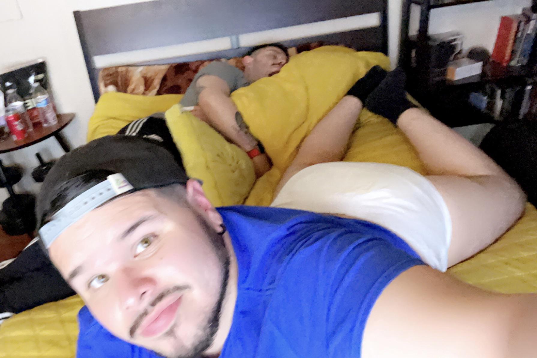 Daddies need naps too. | Scrolller