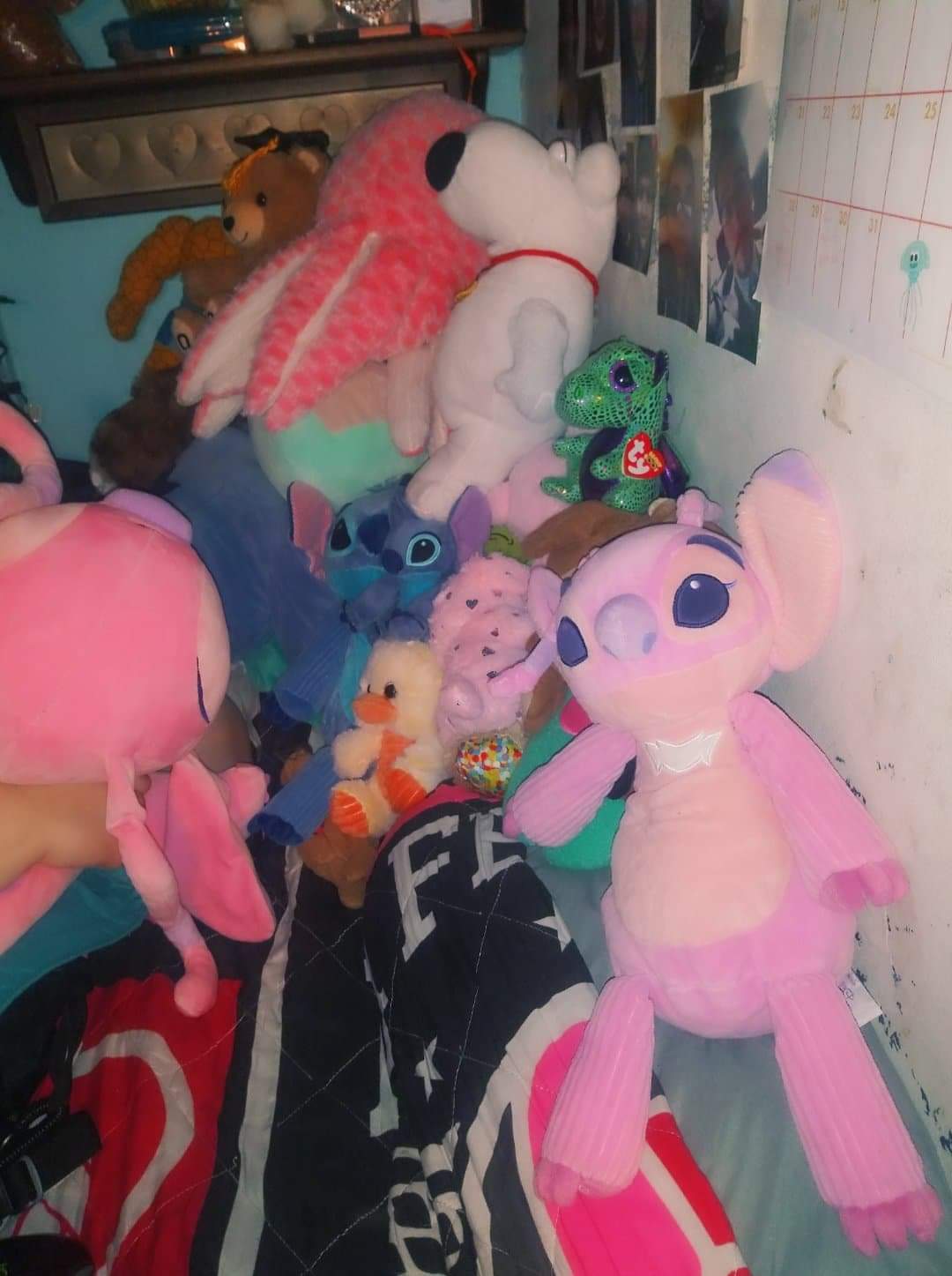 Daddy made stuffie meowtain | Scrolller