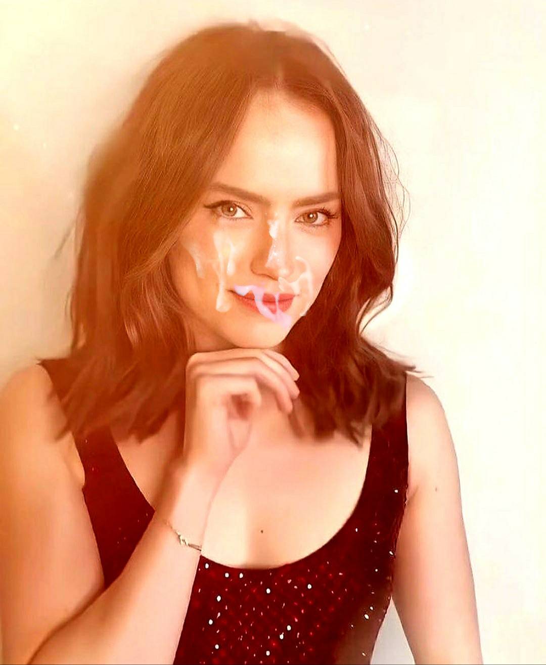 Daisy Ridley | Scrolller