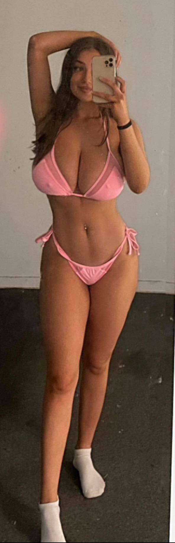 Dakota Jade | Scrolller