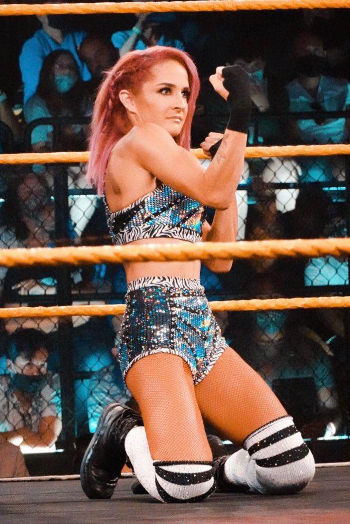 Dakota Kai | Scrolller