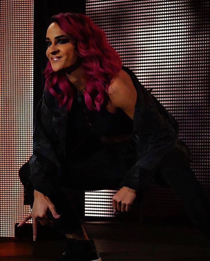 Dakota “THE BIRTHDAY GIRL” Kai | Scrolller