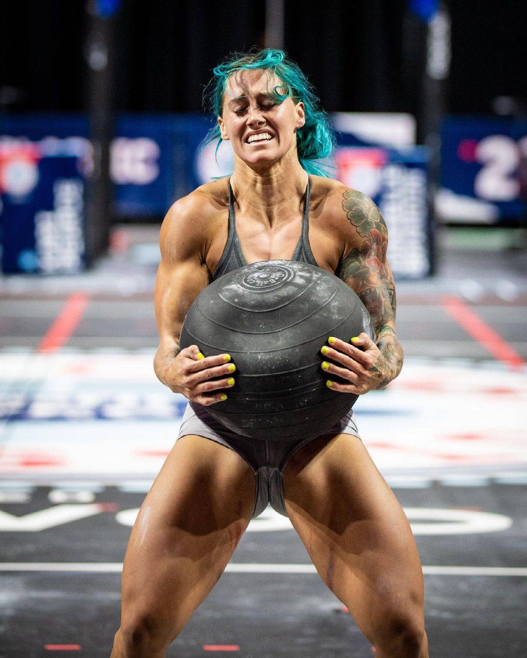 Danielle Brandon | Scrolller