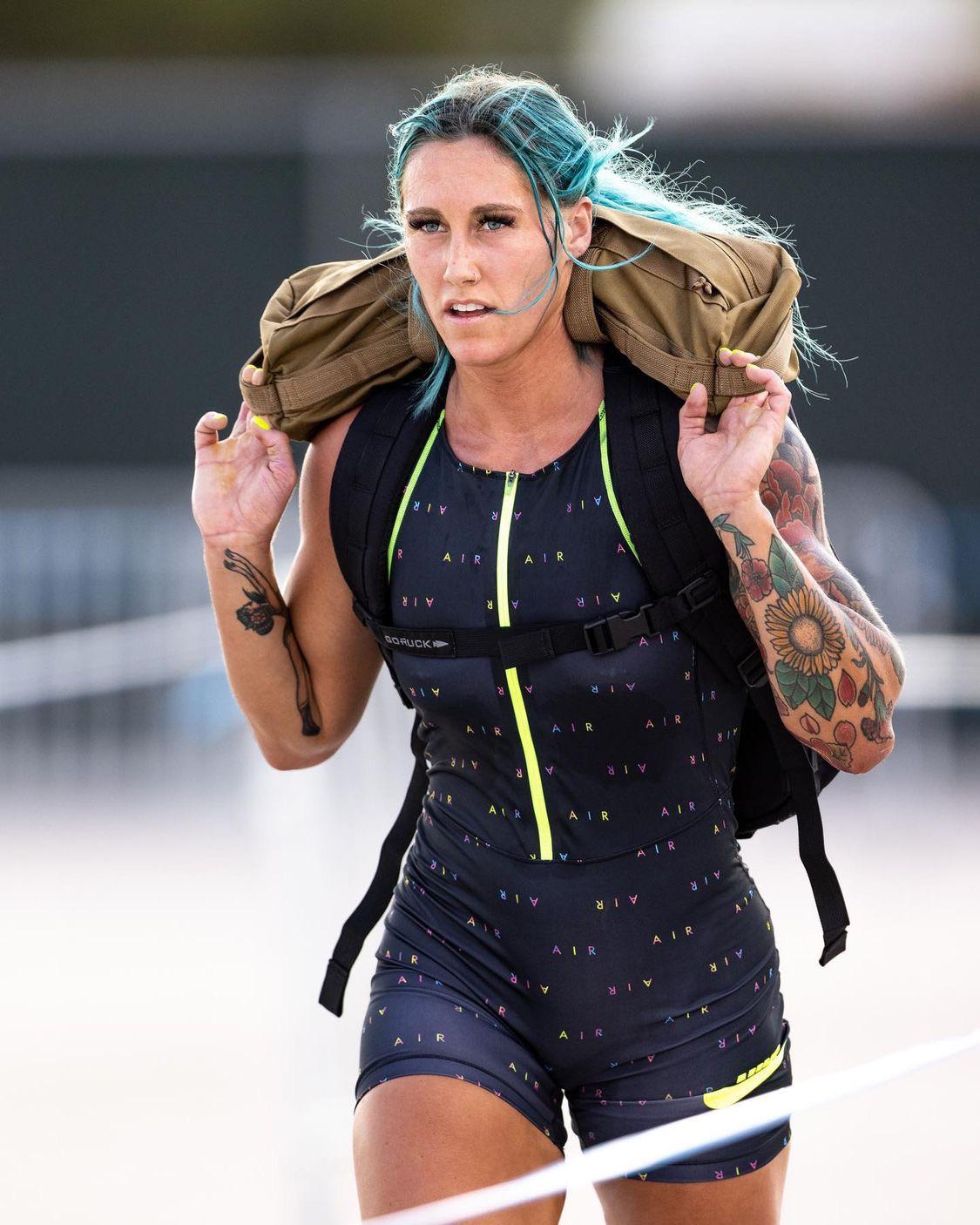 Danielle Brandon | Scrolller