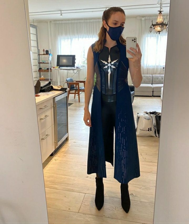 Danielle Panabaker | Scrolller