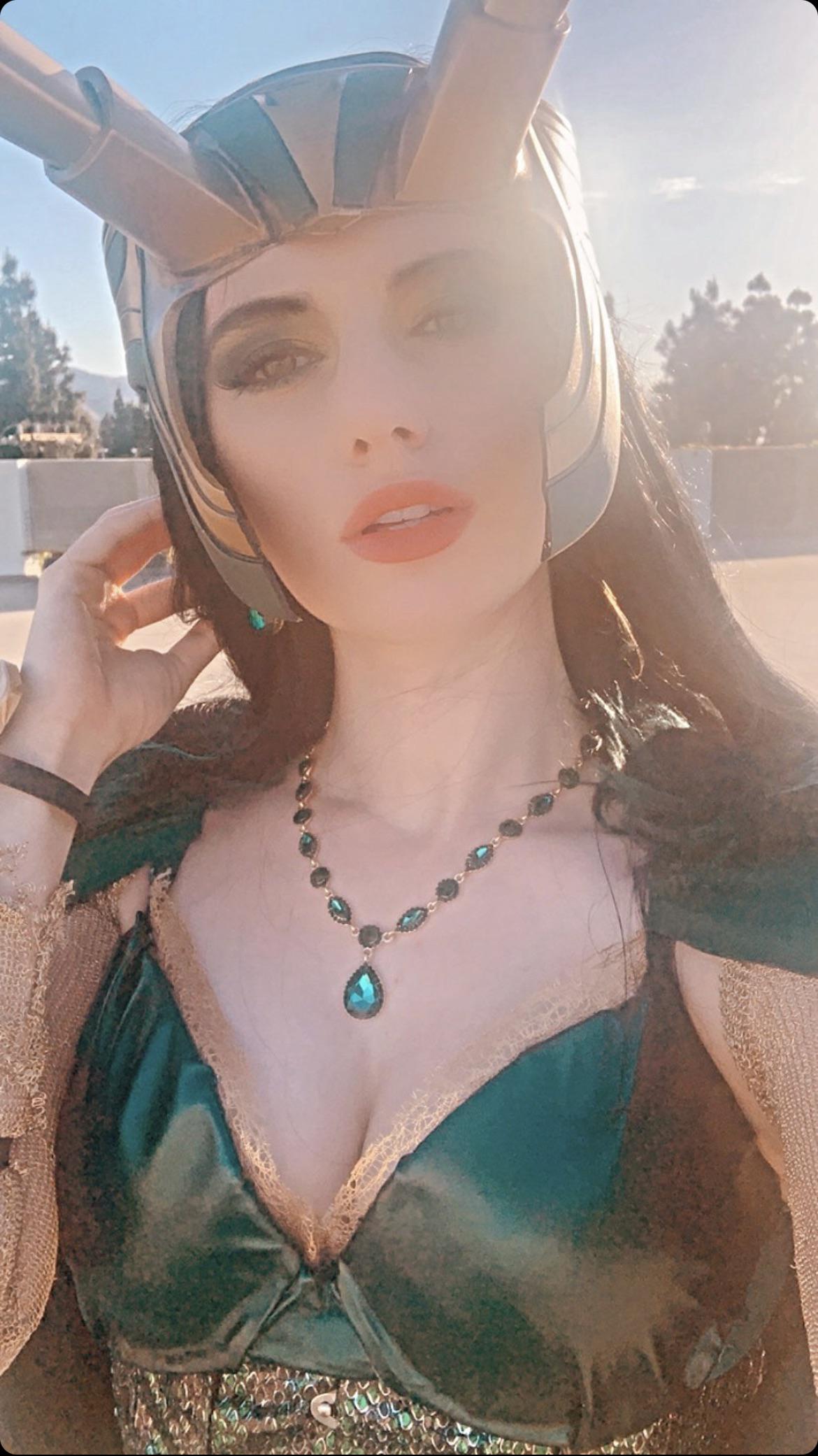Darth Lexii as Lady Loki | Scrolller