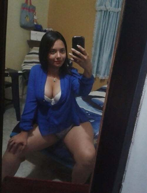 De casualidad alguien sabe el nombre de esta chica ? | Scrolller