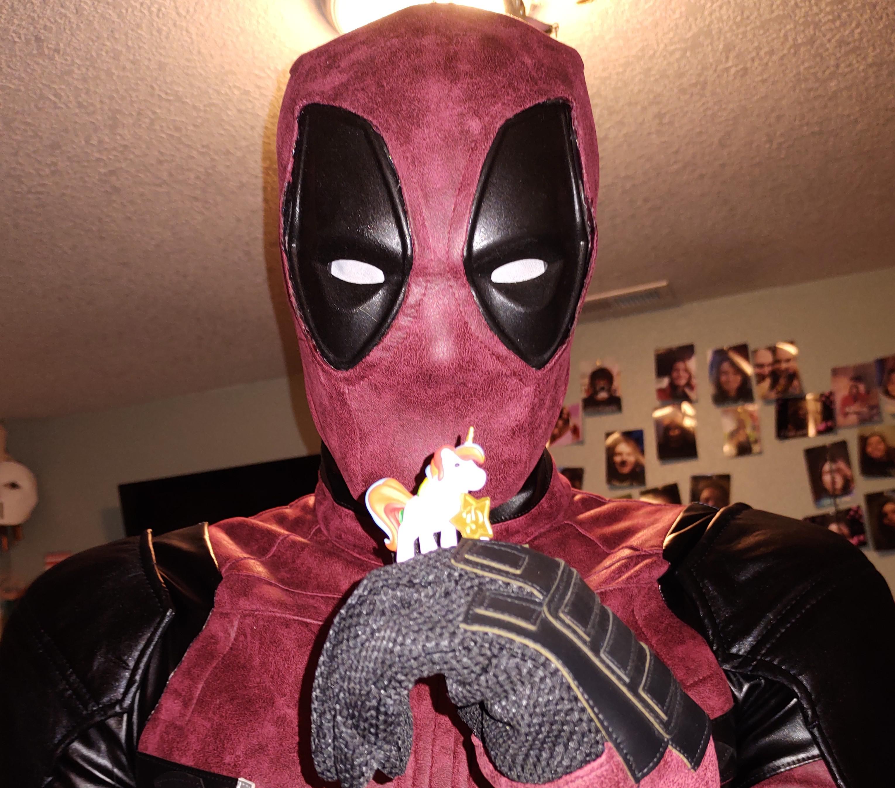 Deadpool [self] | Scrolller