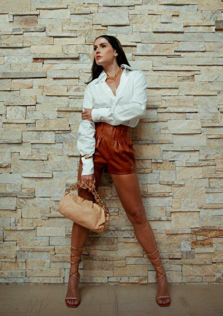 Deborah Secco | Scrolller