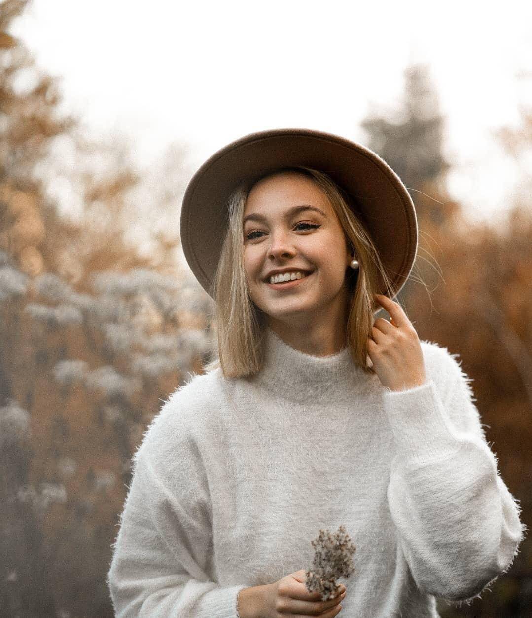 December | Scrolller