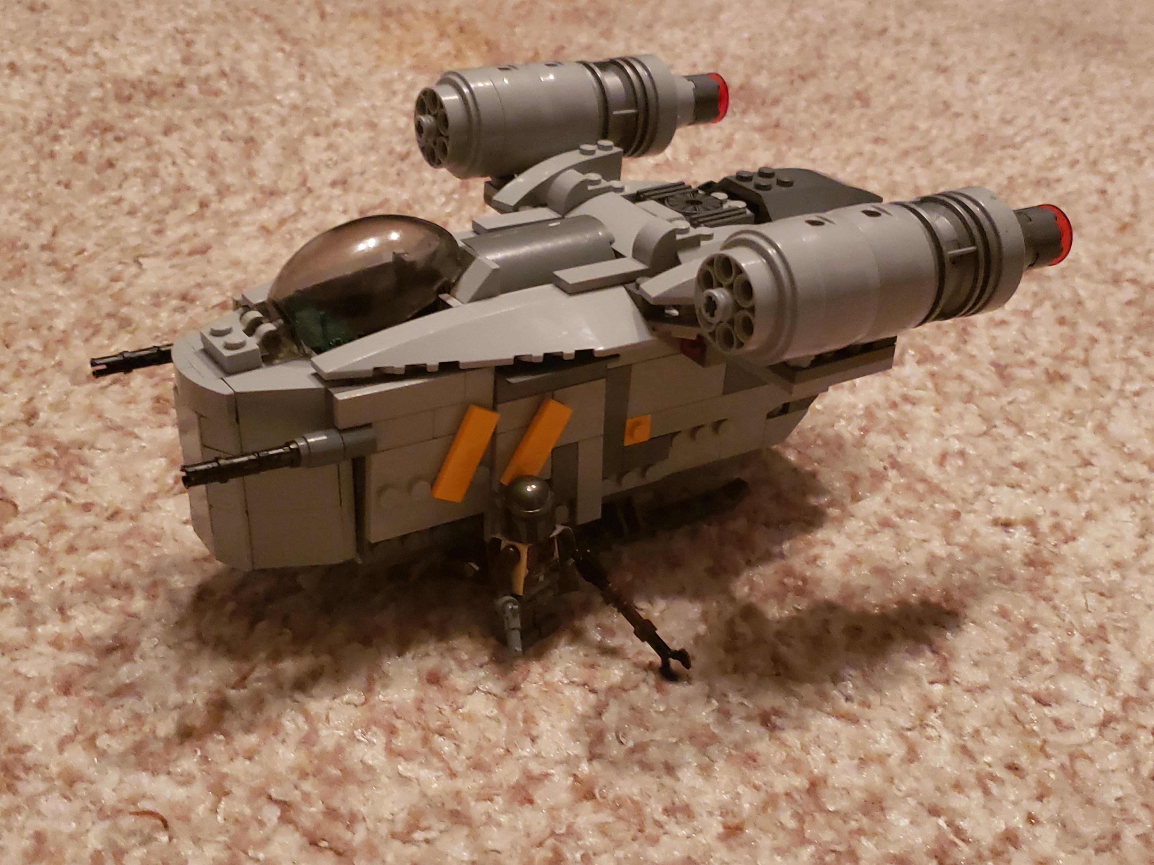 Decided to build the Razor Crest with my own parts. Thoughts? | Scrolller