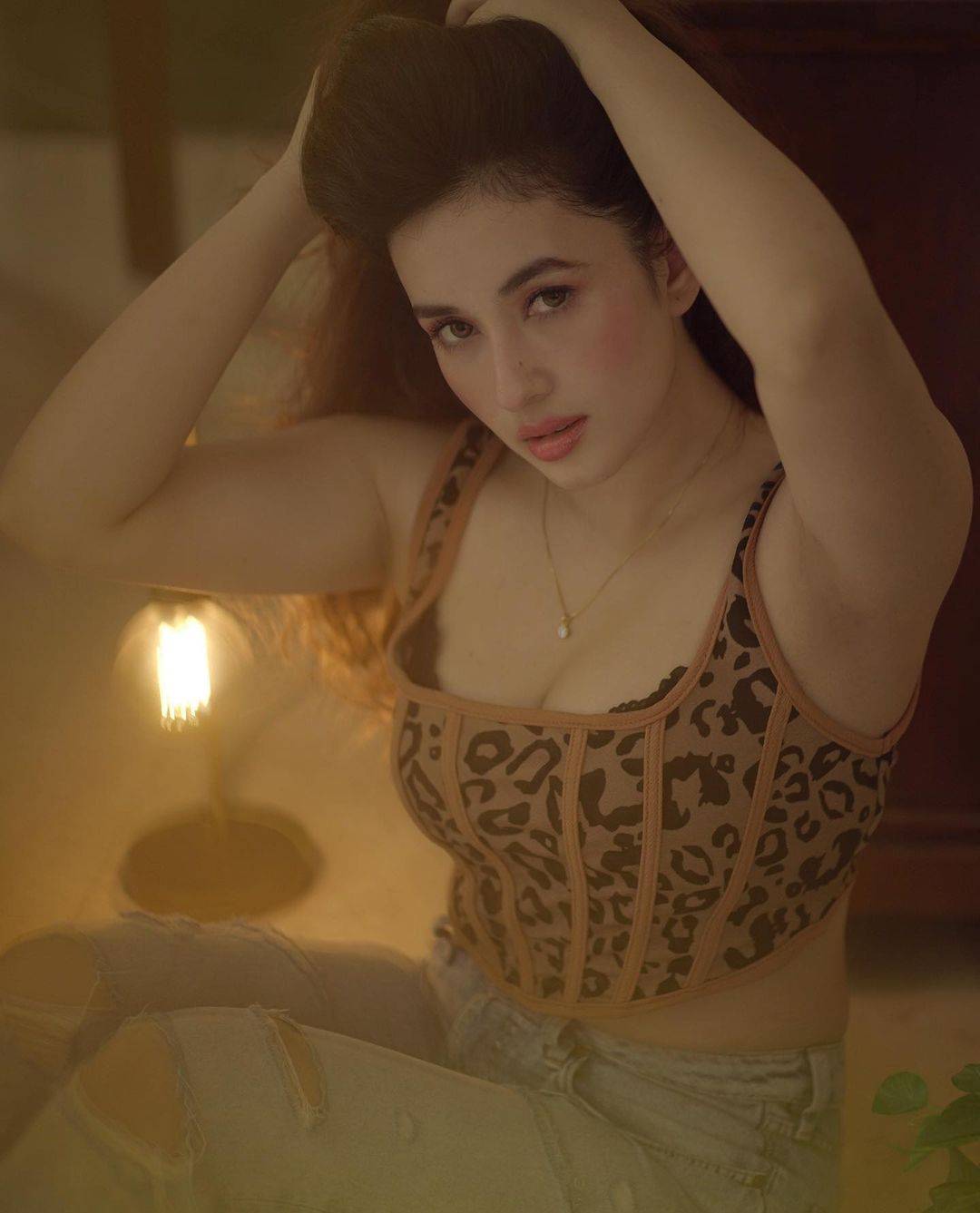 Deep Armpits of Aditi Buthathoki Males me Roll over my Tounge Over her Millky Armpits | Scrolller