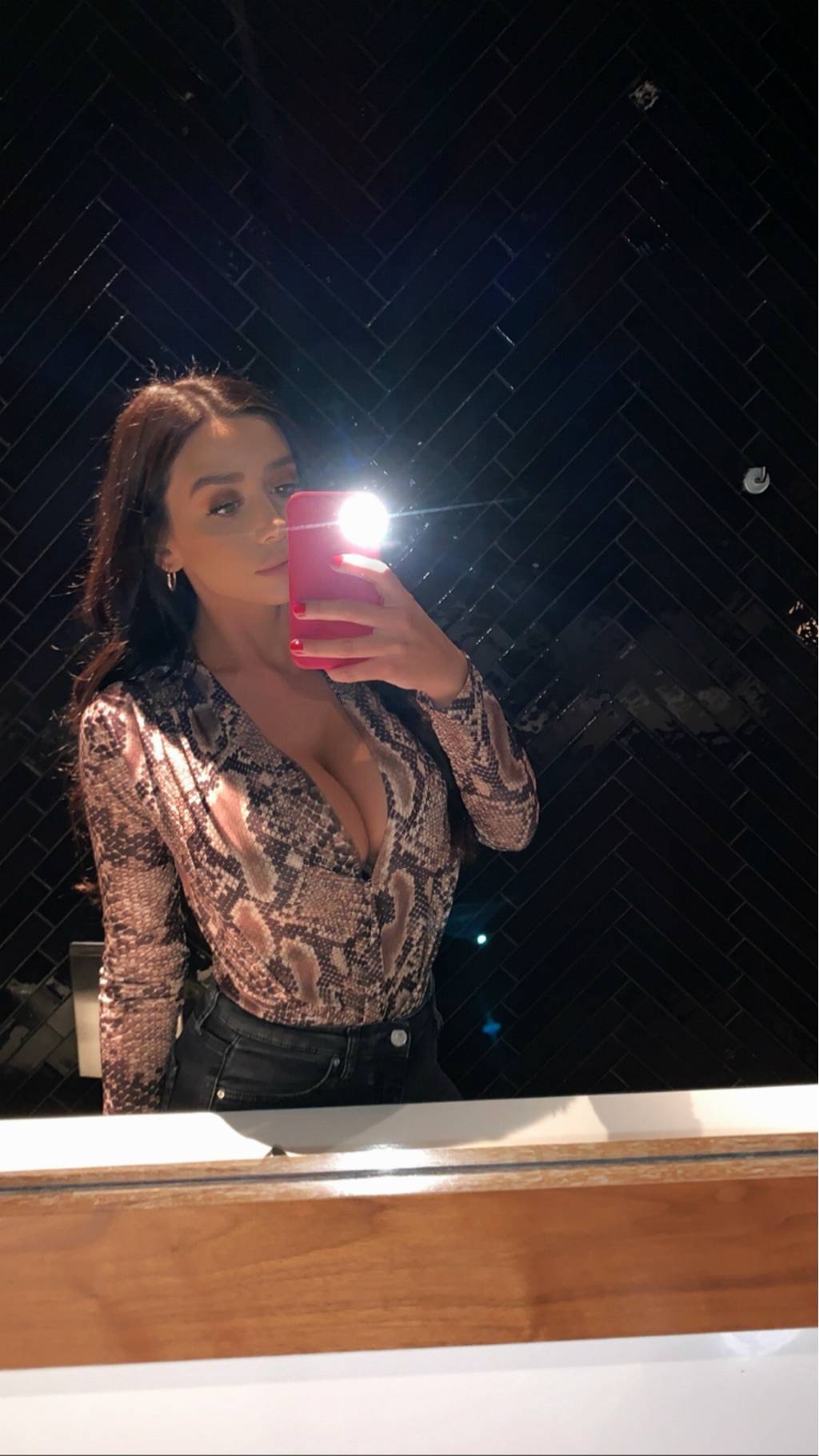 DEEP Cleavage | Scrolller