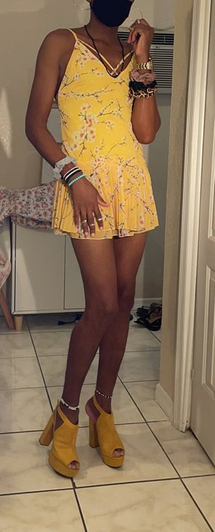 Delicately yellow... | Scrolller