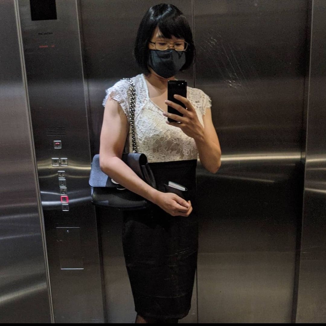 Demure office lady passing by? | Scrolller