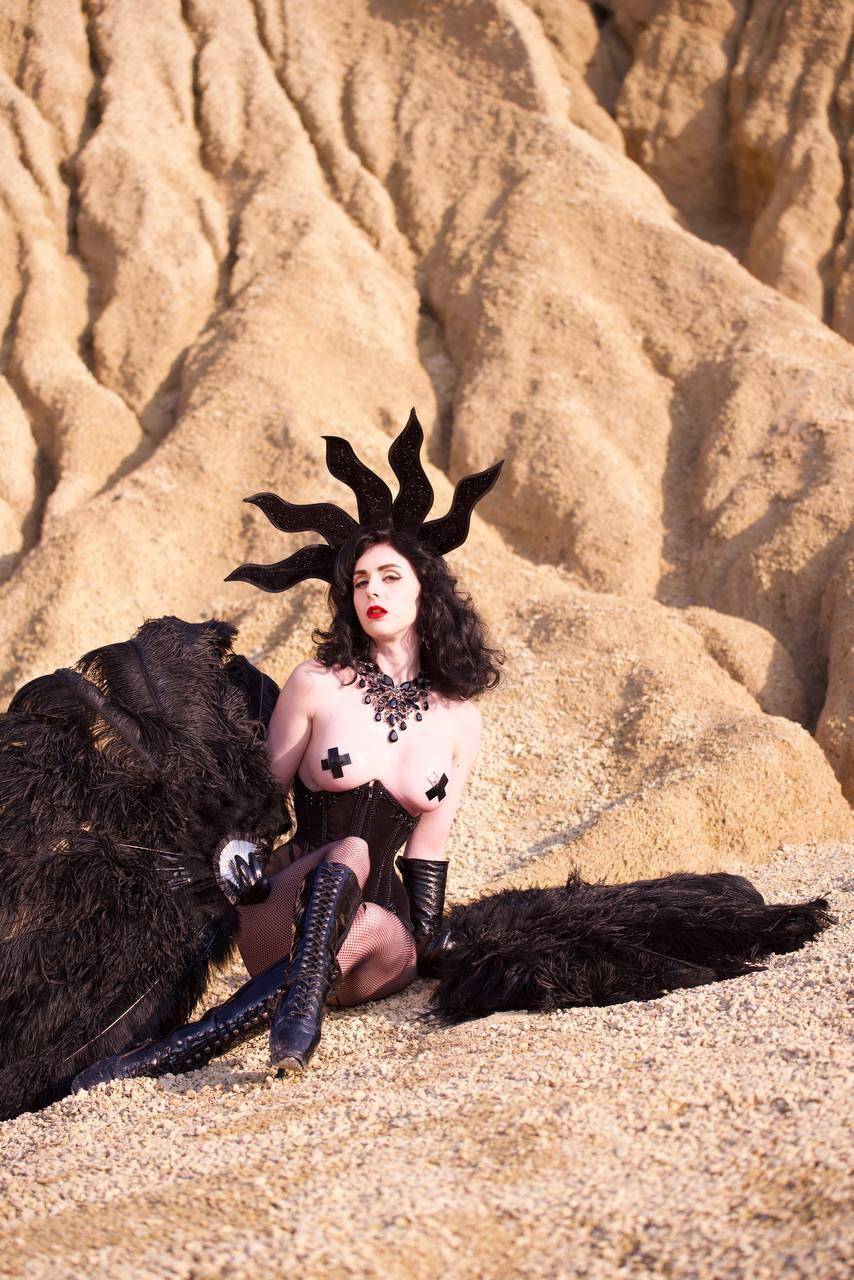 Desert queen | Scrolller