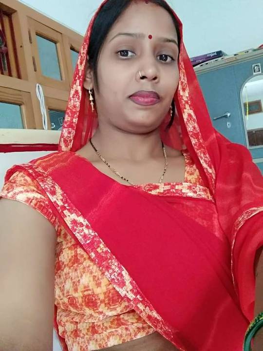 Desi chachi | Scrolller