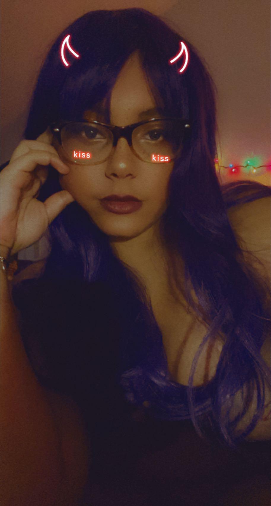 Devilish looks. Don’t stare too hard it might hurt | Scrolller