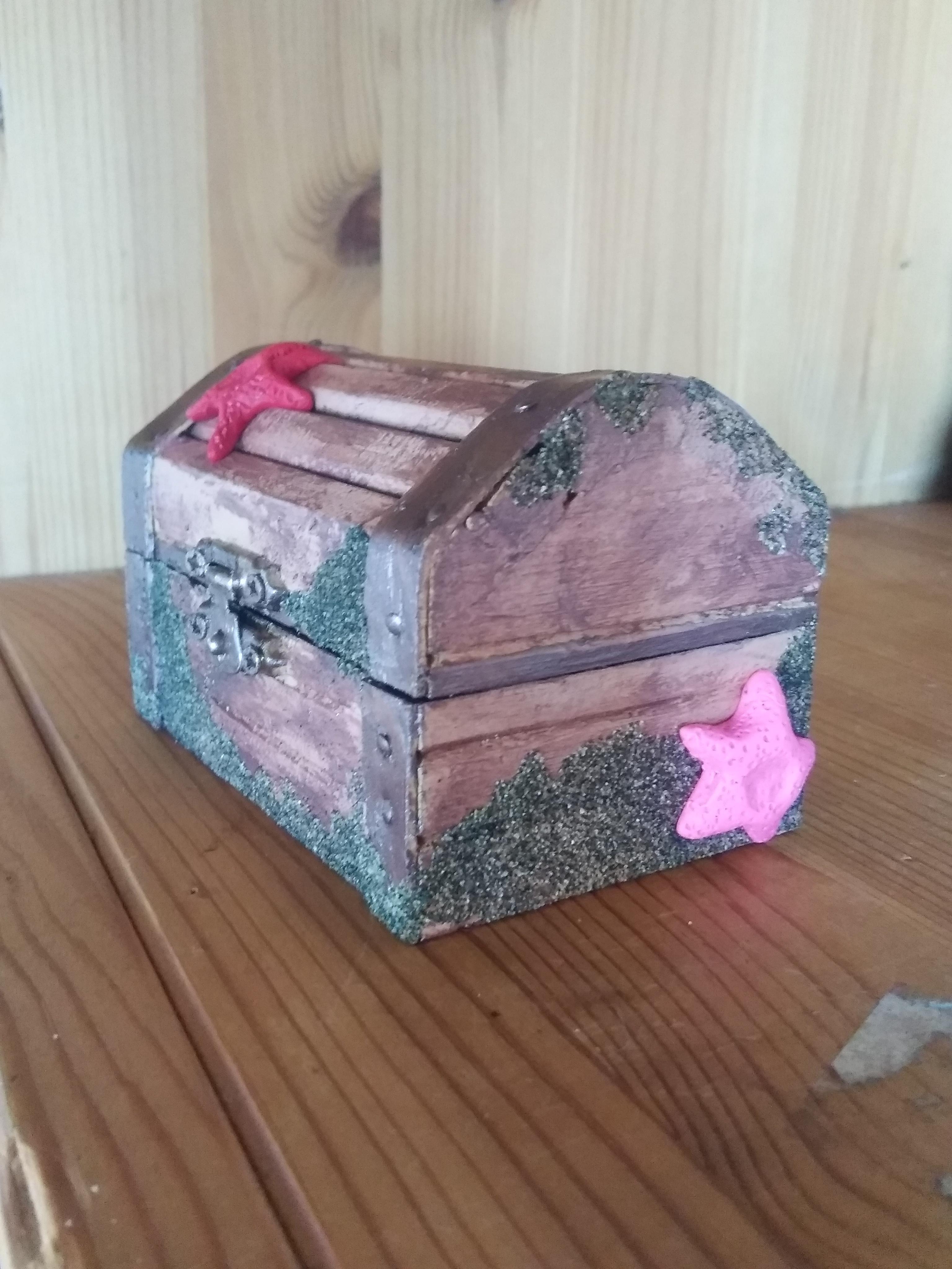 Diath's Treasure Chest | Scrolller