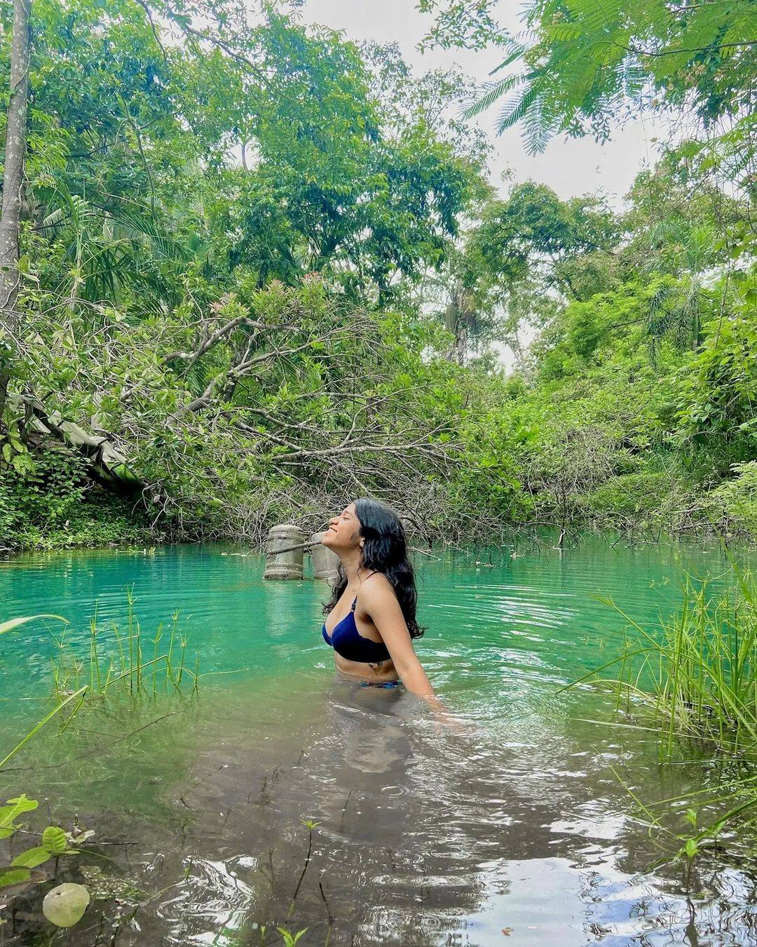 Dimple Mangal | Scrolller