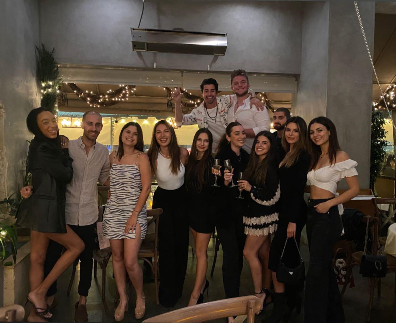 Dinner With Friends Scrolller