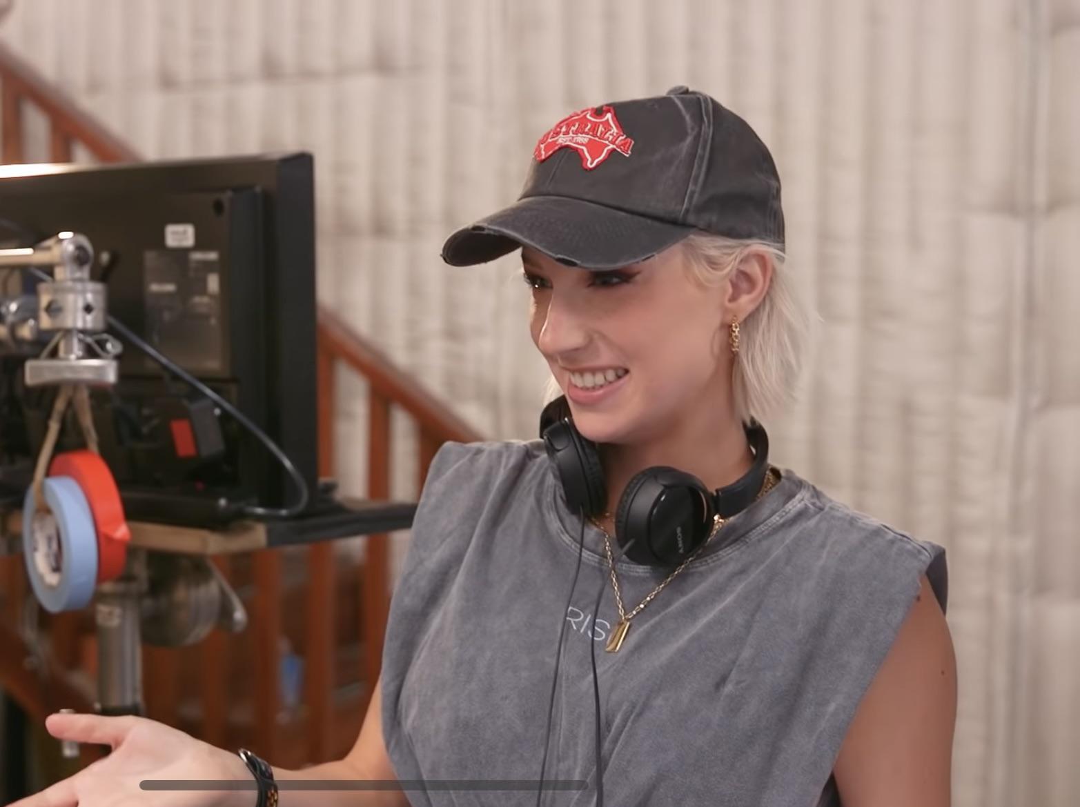 Directing 🎥 | Scrolller