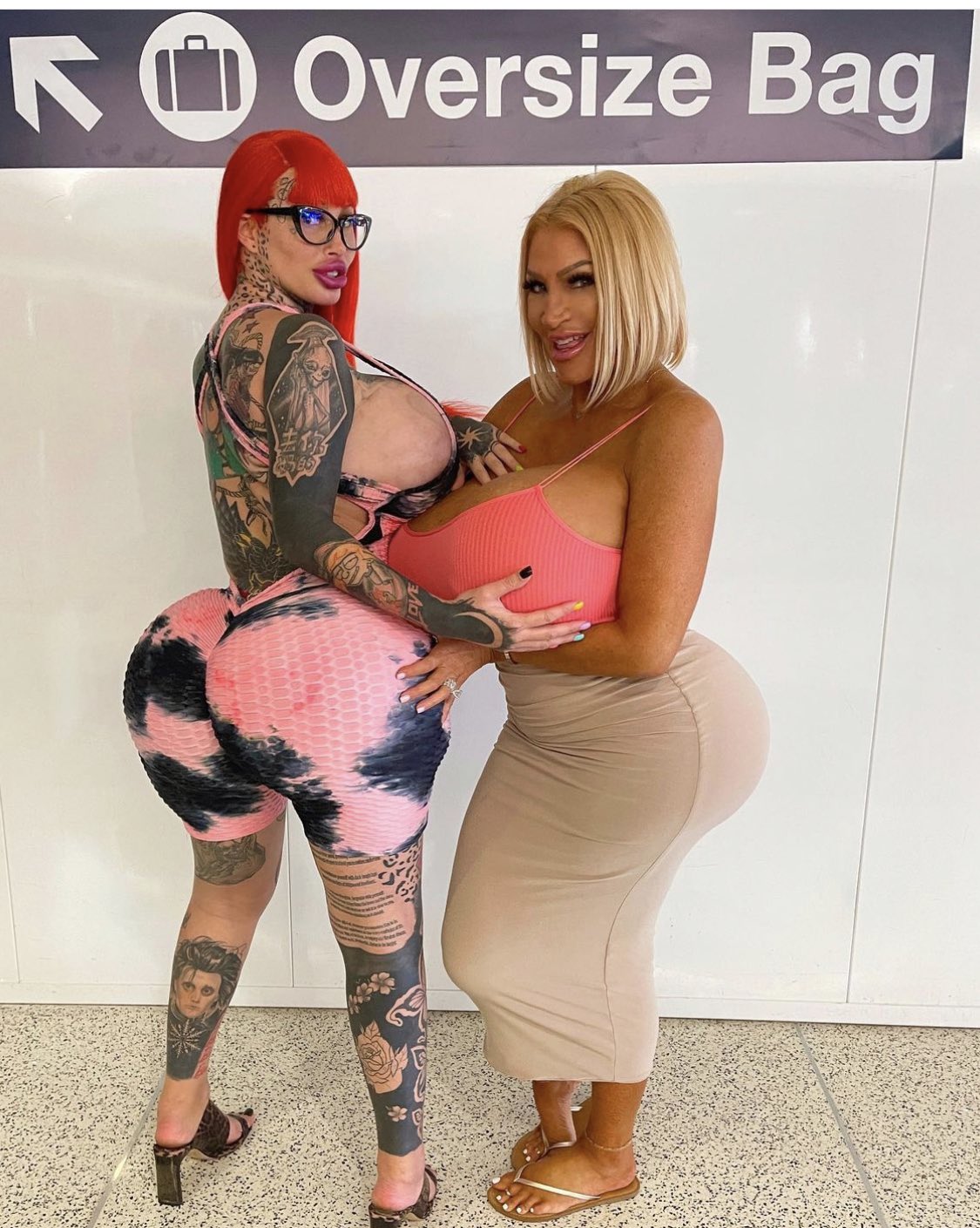 do not fit in the bag😛 | Scrolller