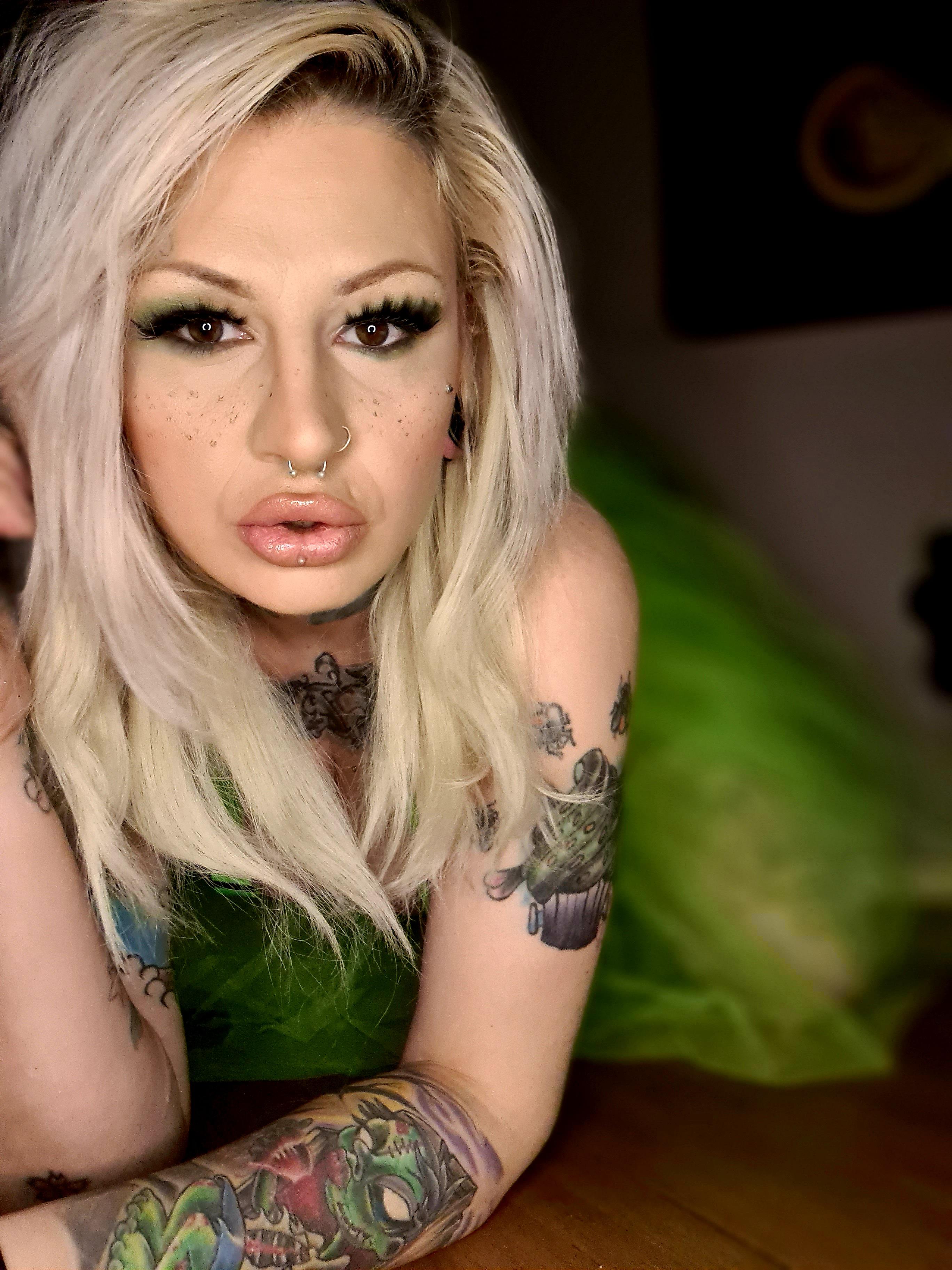 Do u like spitroast ? | Scrolller