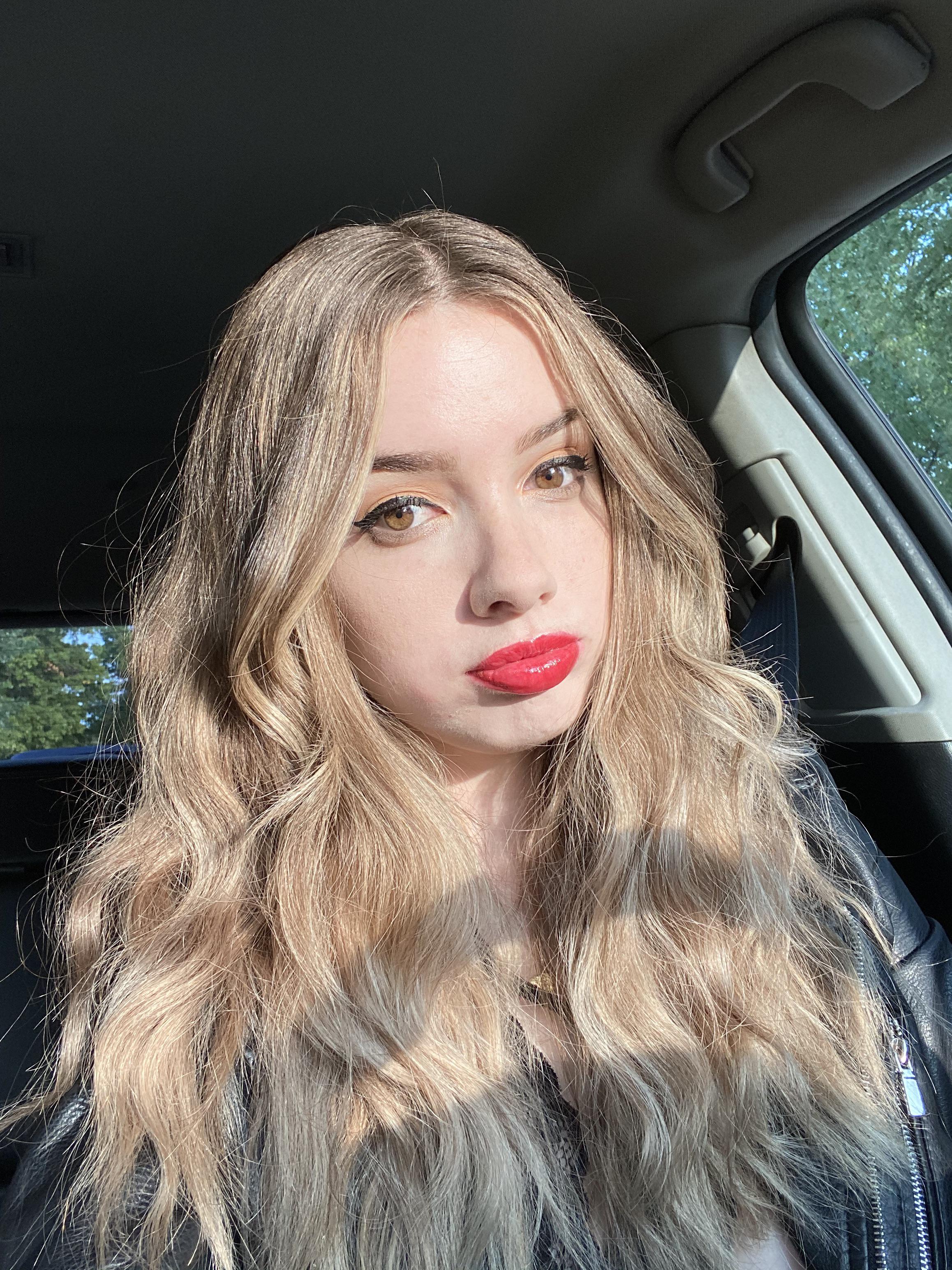 Do we have love for brown eyes in this sub? 🥺🤲🏻 | Scrolller