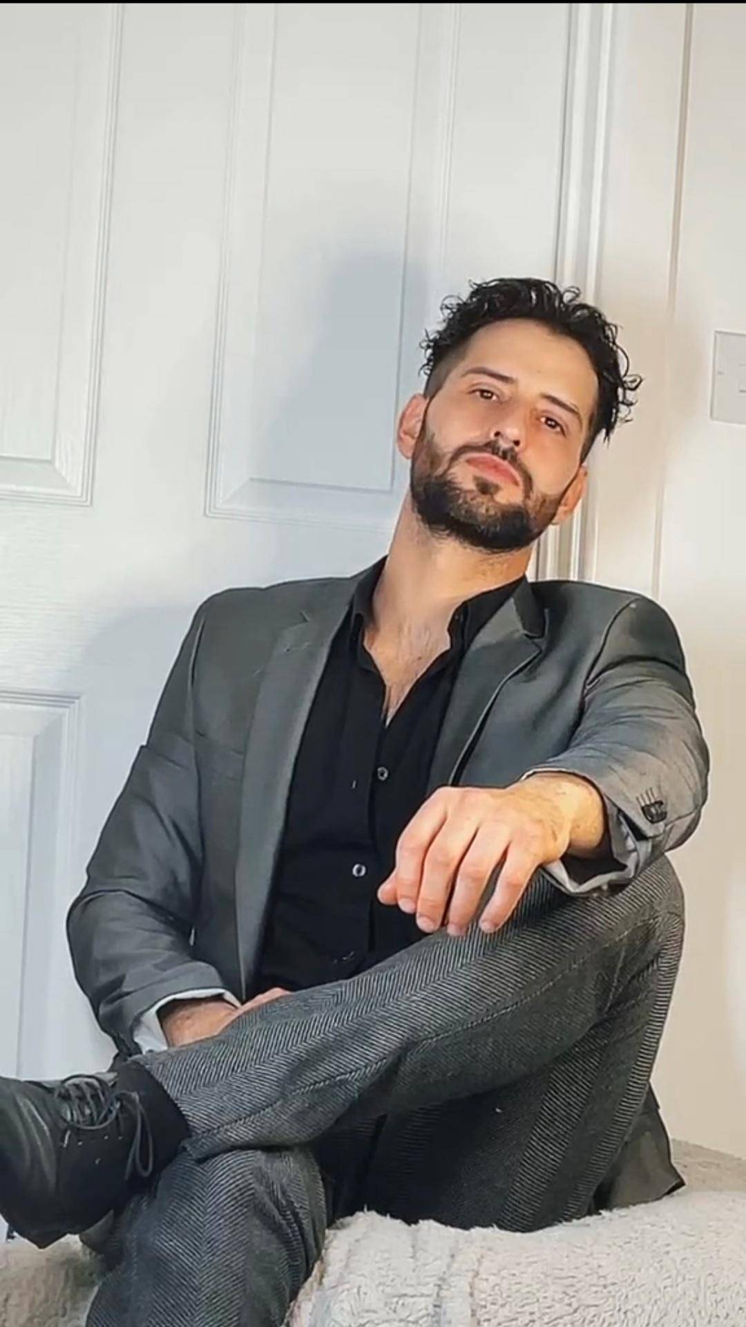 Do we like men in suits here? | Scrolller