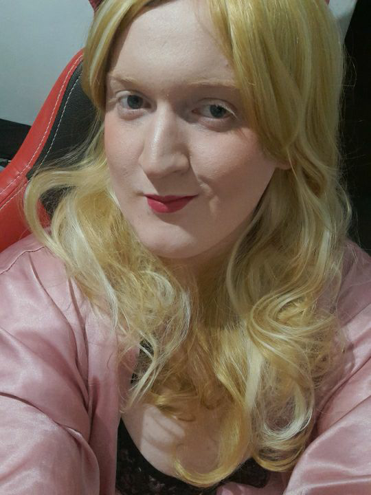 Do whatever you like with the pic | Scrolller