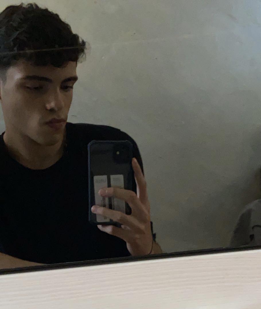 do you guys have any plans for the weekend? | Scrolller