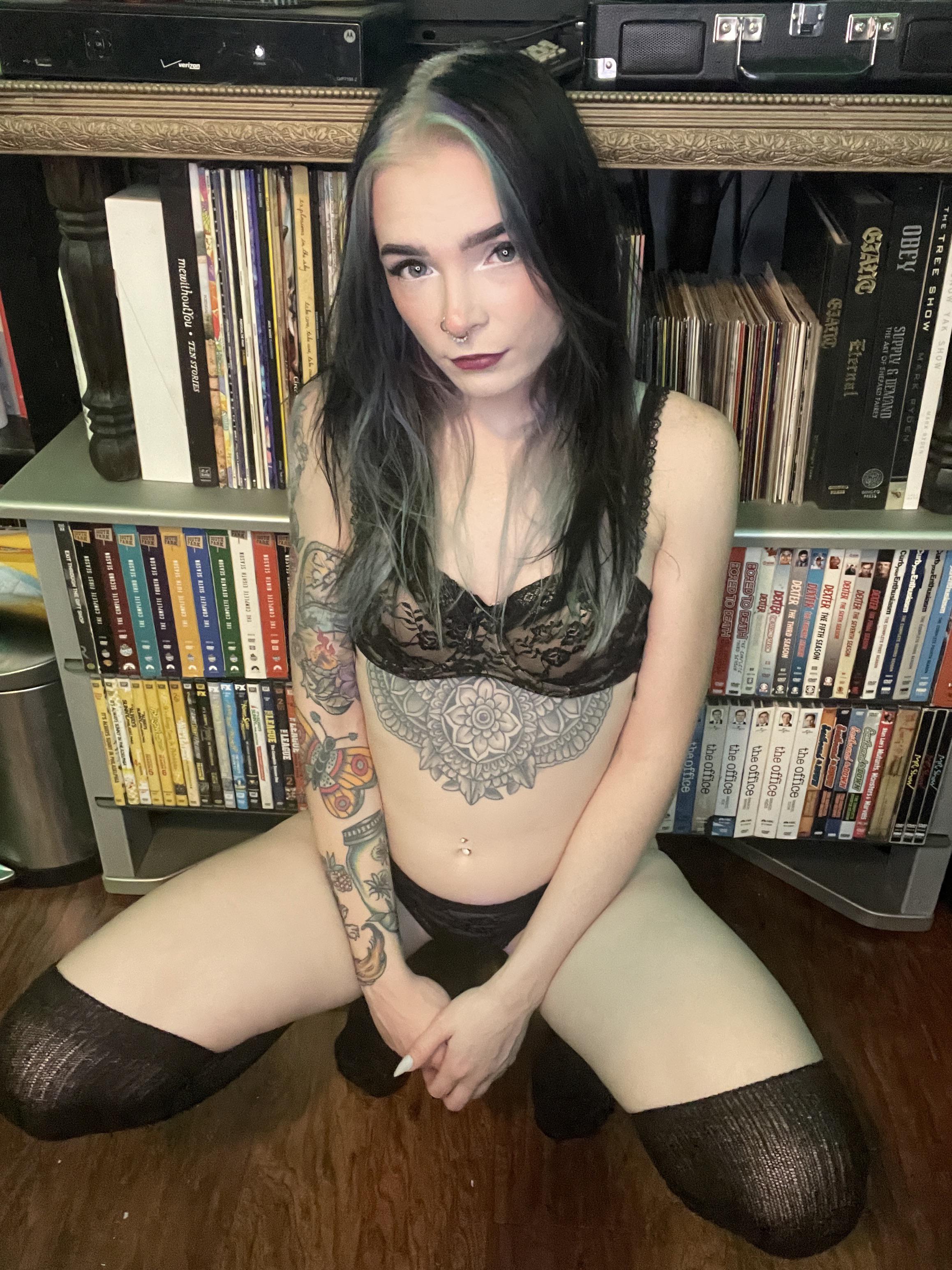 Even snow white has a slutty side | Scrolller